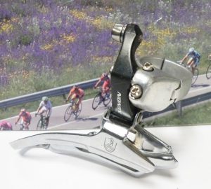 Campagnolo Xenon triple speed front mech. with 32mm clamp – Defietsenmaker